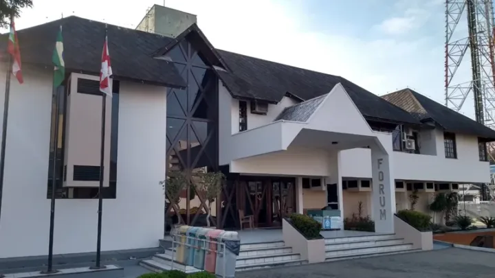 Réu condenado a 17 anos por homicídio em Indaial