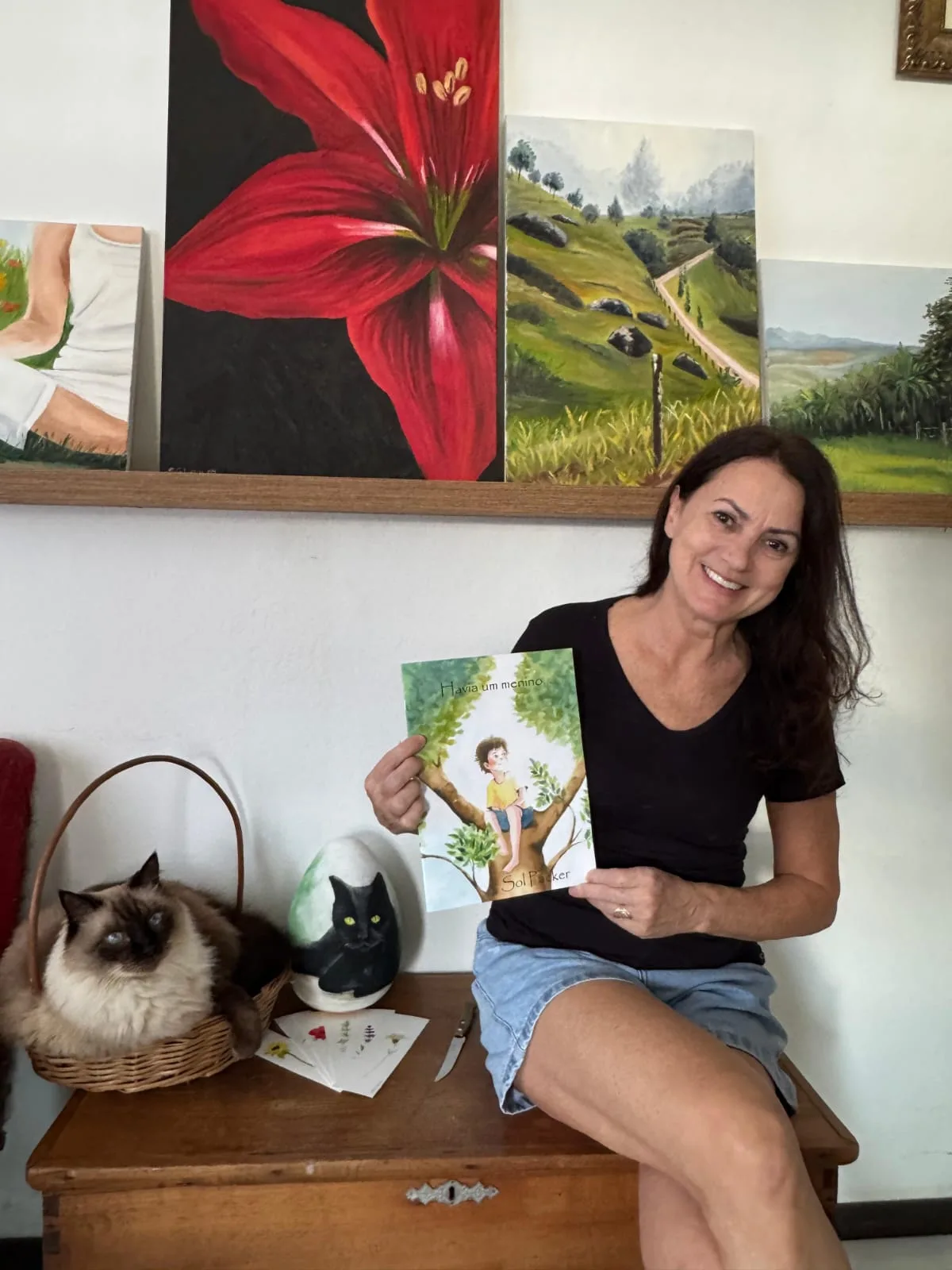 Solange Packer lança “Havia um Menino” na Feira do Livro